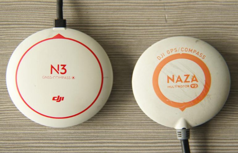 另外，对比N3的GPS和A3的GPS来说，N3的GPS小了很多，不过对比N3的上一代产品NAZA V2来说，GPS还是大了一圈的。